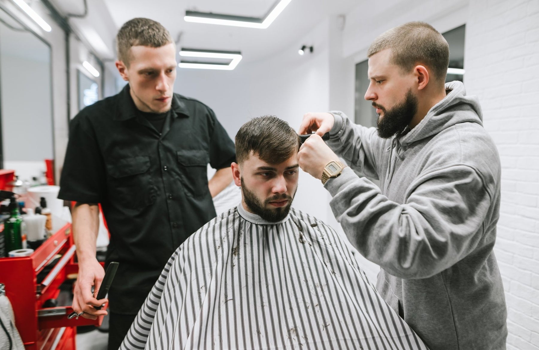 Barber - Scissor Hub Australia